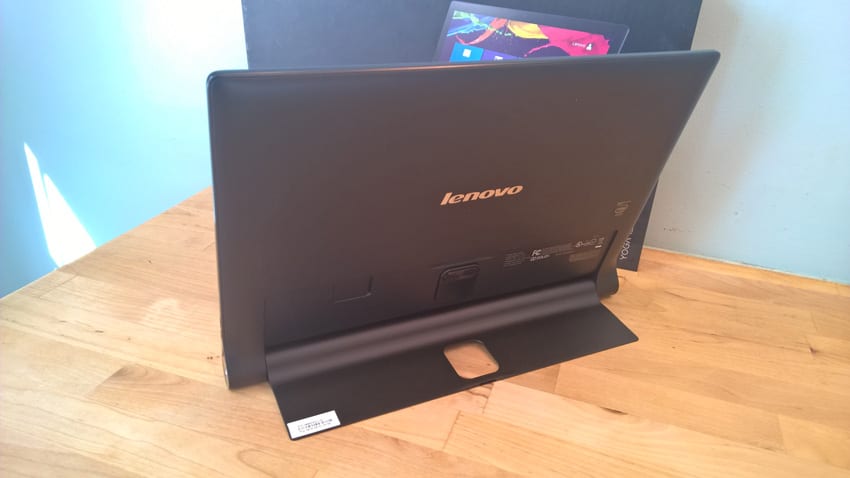 First Look: Lenovo Yoga Tablet 2 with Windows - Thurrott.com