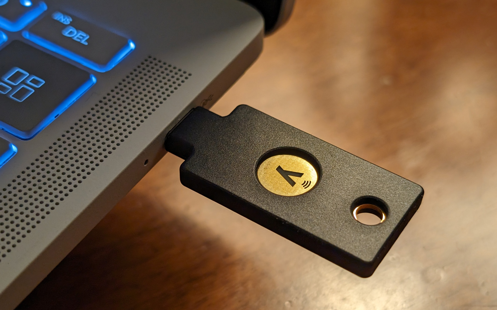 yubikey-security-key - Thurrott.com