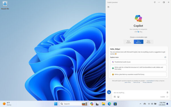 Copilot in Windows to Launch in a Wider Sidebar Pane by Default ...