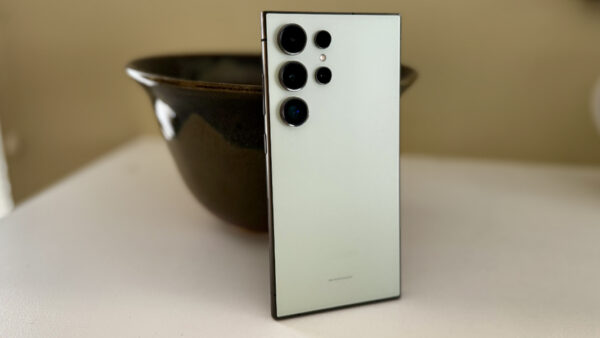 Samsung Galaxy S24 Ultra Review - Thurrott.com