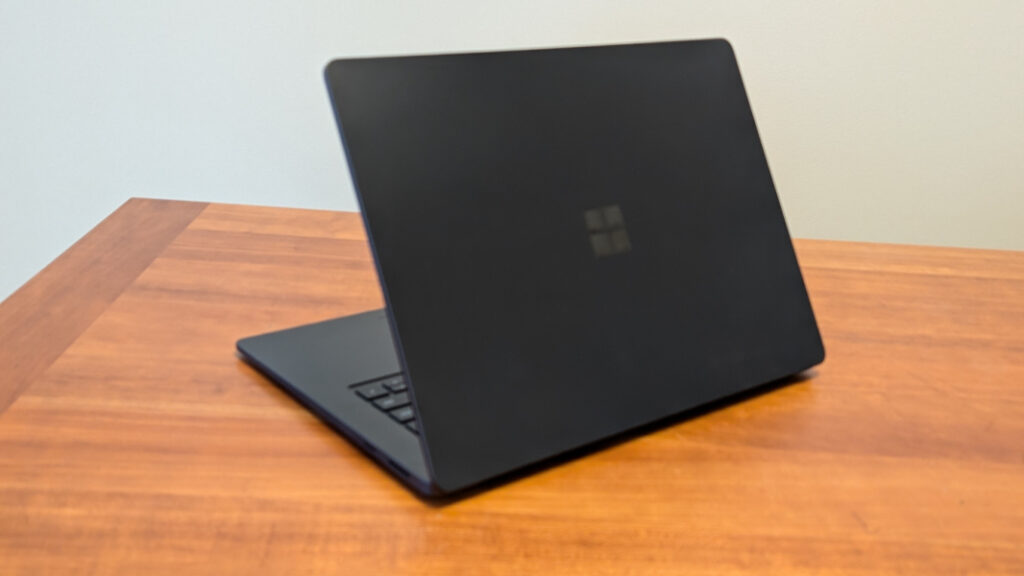 Microsoft Surface Laptop 7th Generation 15-Inch Review - Thurrott.com