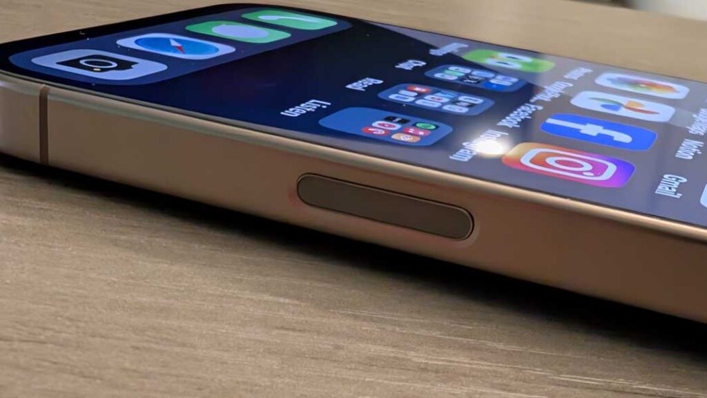 Apple iPhone 16 Pro Max Review - Thurrott.com