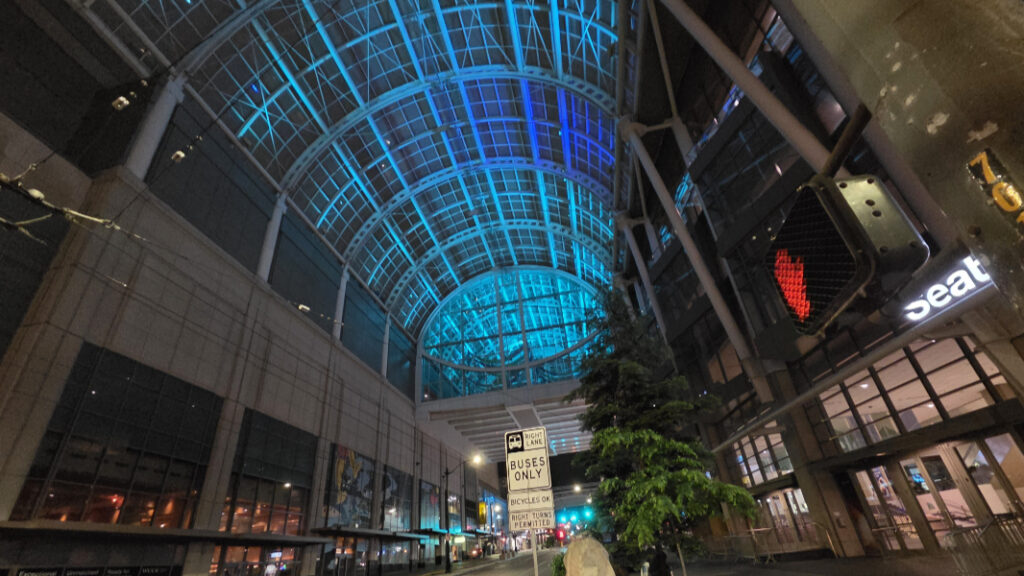 seattle-arch - Thurrott.com